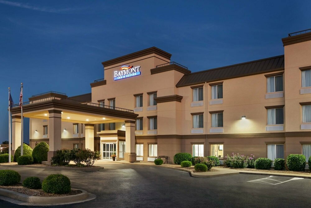 Otel Spark by Hilton Evansville East, İndiana Eyaleti, foto