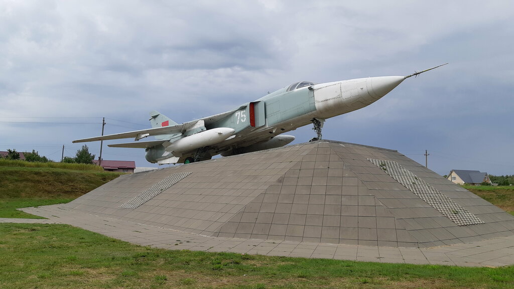 Teknoloji anıtı Самолёт, Minskaya oblastı, foto