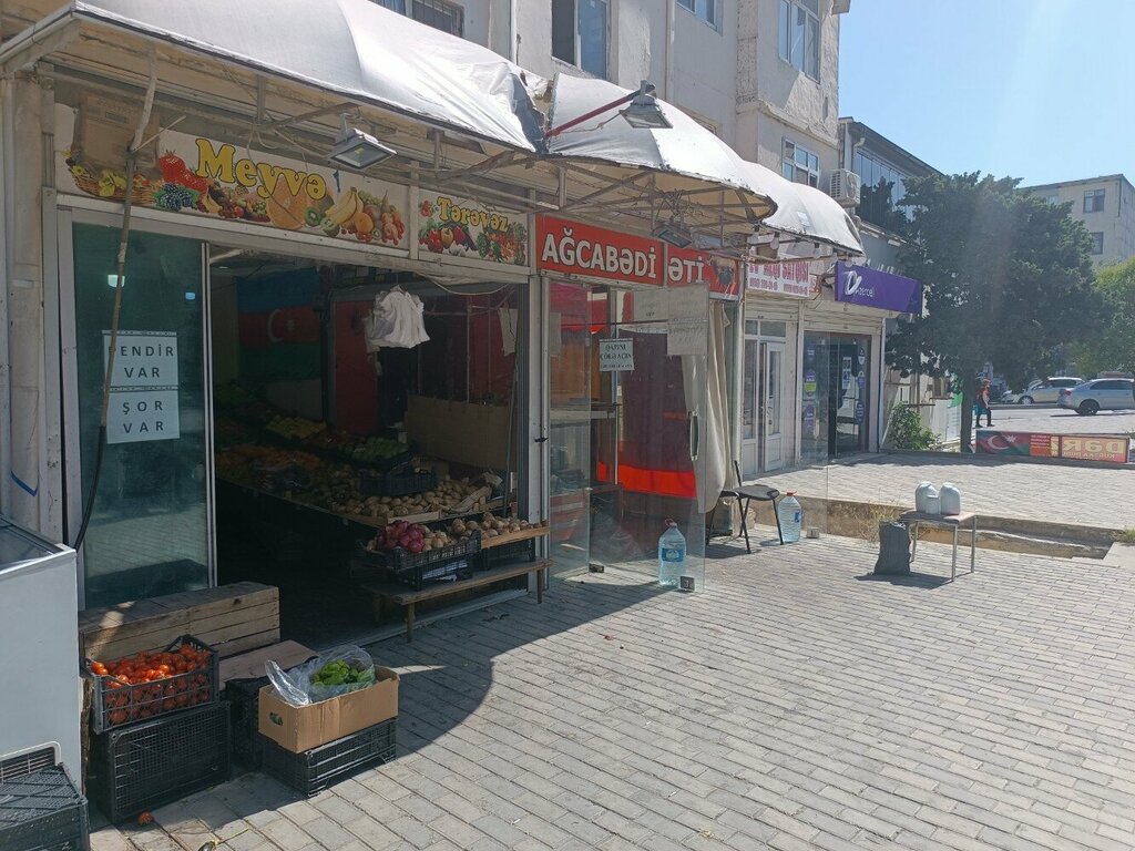 Manavlar Meyvə Və Tərəvəz, Bakü, foto