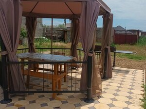 Гостевой дом (Песчаная улица No:57, Избербаш), otel  Izberbash'tan