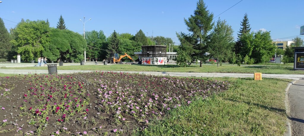 Turistik yerler Aнсамбль, посвящённый А. С. Пушкину и М. Ю. Лермонтову, Yekaterinburg, foto