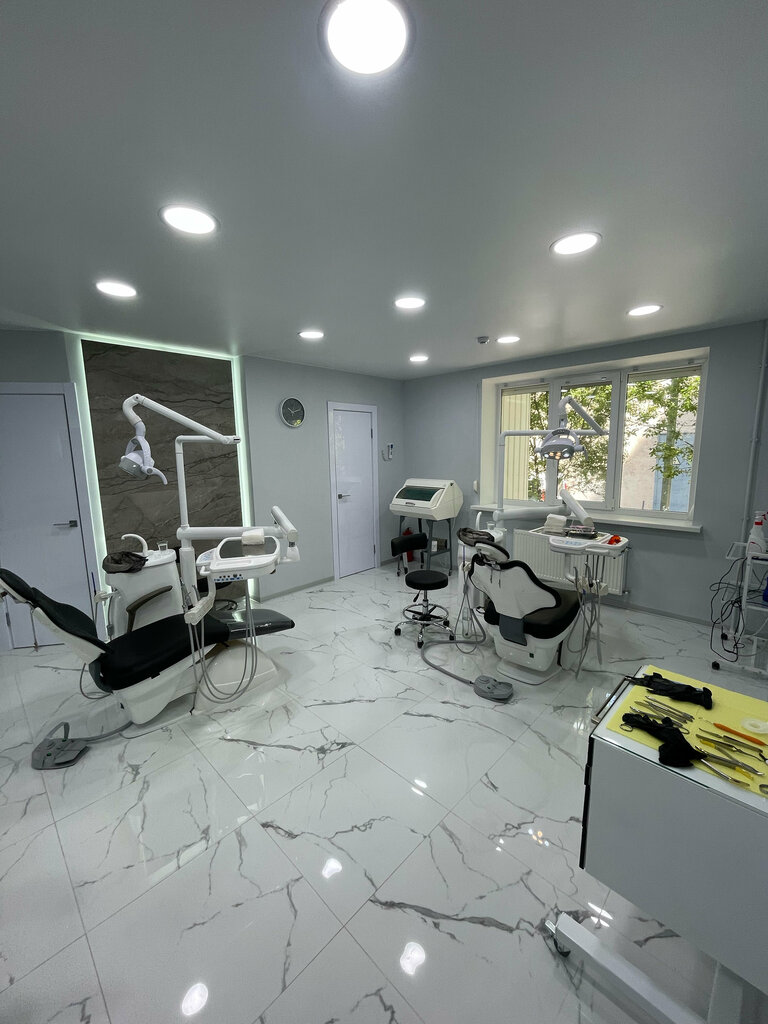 Özel ağız ve diş sağlığı klinikleri ve muayenehaneleri Стоматология, Saki (Sak), foto