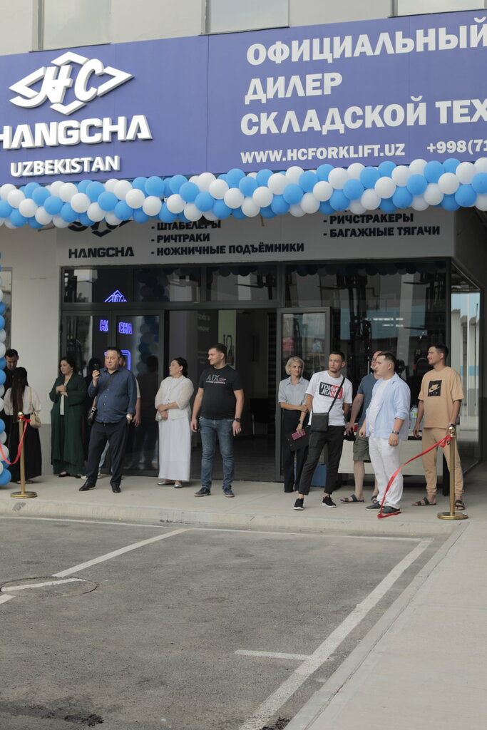 Özel üretim araç ve ekipmanları Hangcha, Taşkent, foto