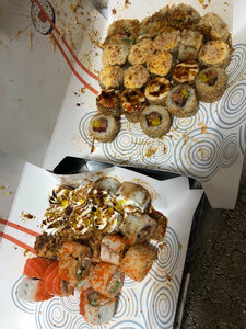 Yaxshi Sushi (Yakkasaroy street No:7, Tashkent), suşi restoranı  Taşkent'ten