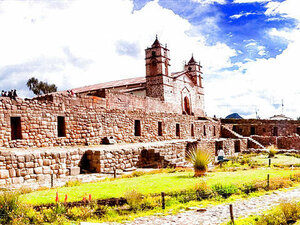 Conchopata Archaeological Complex (Departamento de Ayacucho, Provincia de Huamanga, Ayacucho), müzeler ve sanat galerileri  Ayacucho'dan