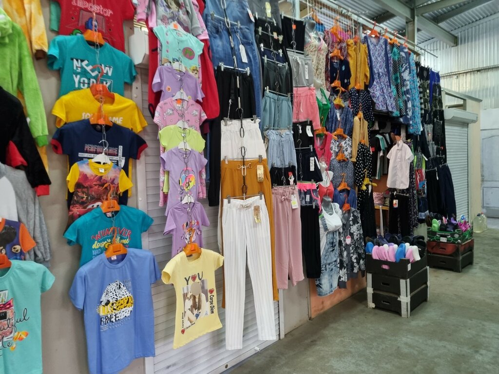 Giyim mağazası Магазин женской одежды, Perm, foto