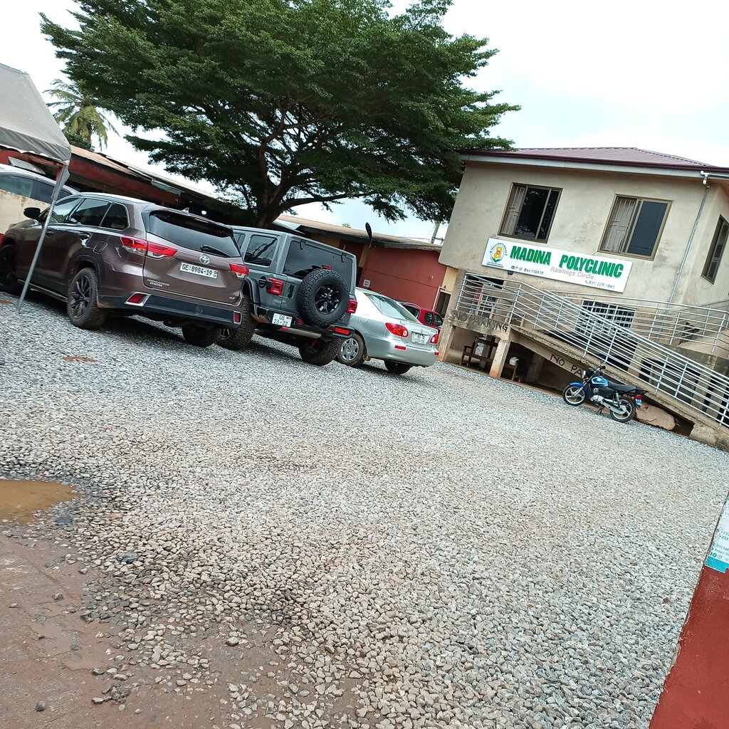 Hastaneler Madina Policlinic Rawlings Circle, Dünya, foto