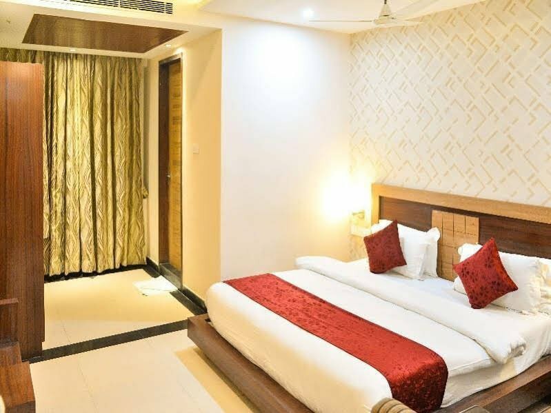 Otel Zo Rooms Varanasi Cantt, Varanasi, foto