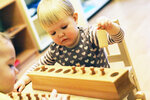 Studio Montessori-mir S-Pb (Latyshskikh Strelkov Street No:11к1), çocuk gelişim merkezleri  Saint‑Petersburg'dan