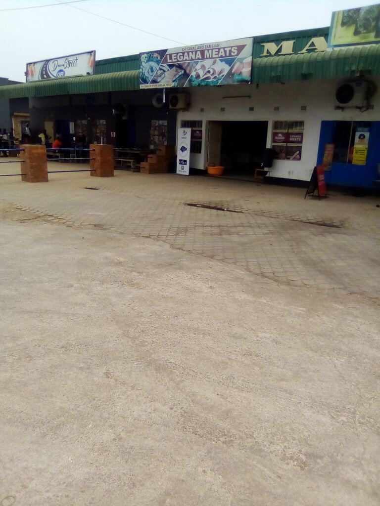 Kasap, şarküteri Legana meats, Lusaka, foto