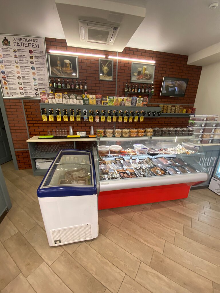 Bira dükkanı Hmelnaya Galereya, Krasnodar, foto