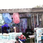 Shop (Greater Accra Region, La Nkwantanang Madina Municipal, Madina, Alhaja Seidu Link), çocuk giyim mağazaları  Dünya'dan