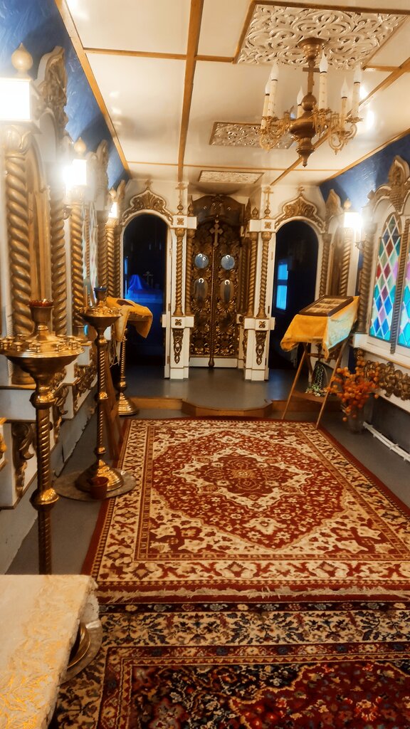 Ortodoks kiliseleri Храм Матроны Московской, Yaroslavl, foto