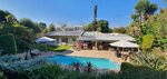 Pepper Tree B&B (Isipingo Avenue No:40, Paulshof, Sandton), otel  Güney Afrika'dan