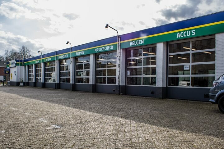 Jant ve lastikçiler Euromaster Tilburg, , foto