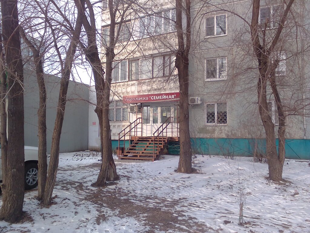 Tıp merkezleri ve klinikler Semeynaya, Omsk, foto