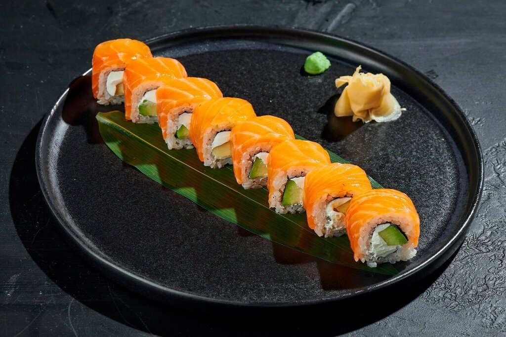 Suşi restoranı Azuka sushi, Semerkant, foto