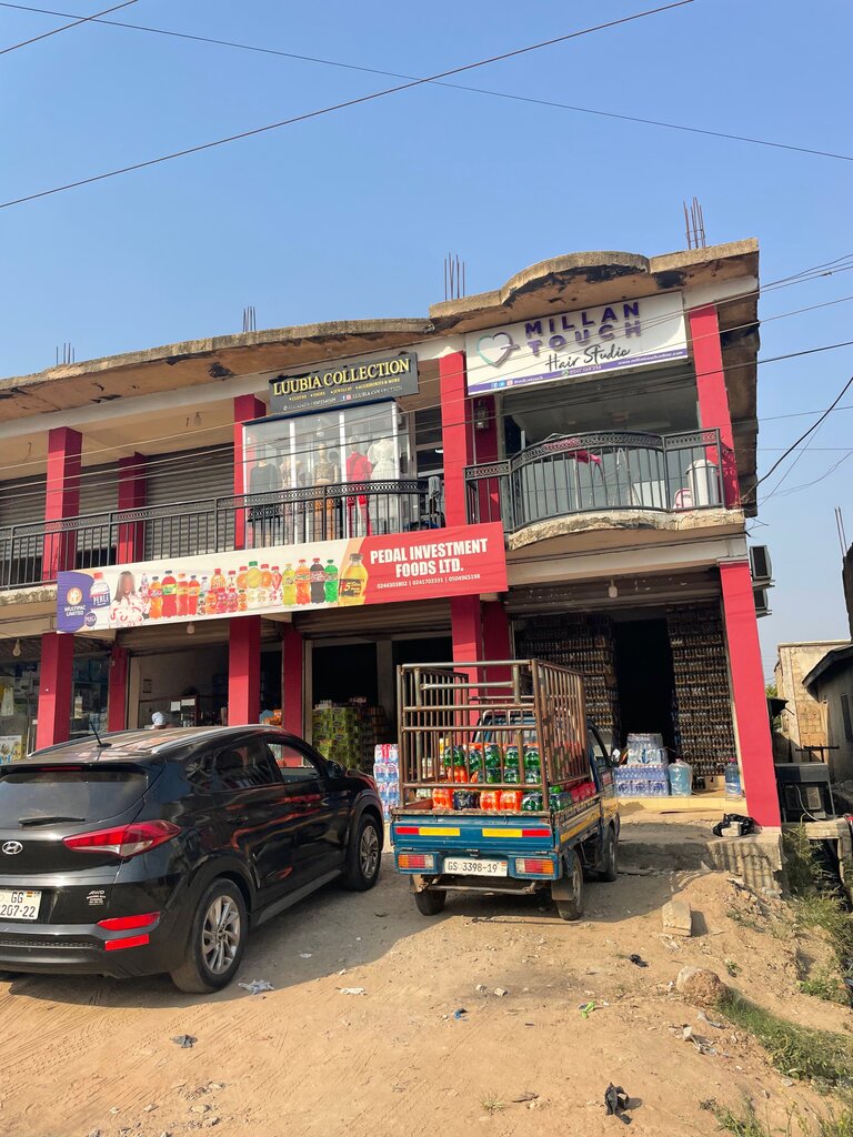 Giyim mağazası Luubia collection, Dünya, foto