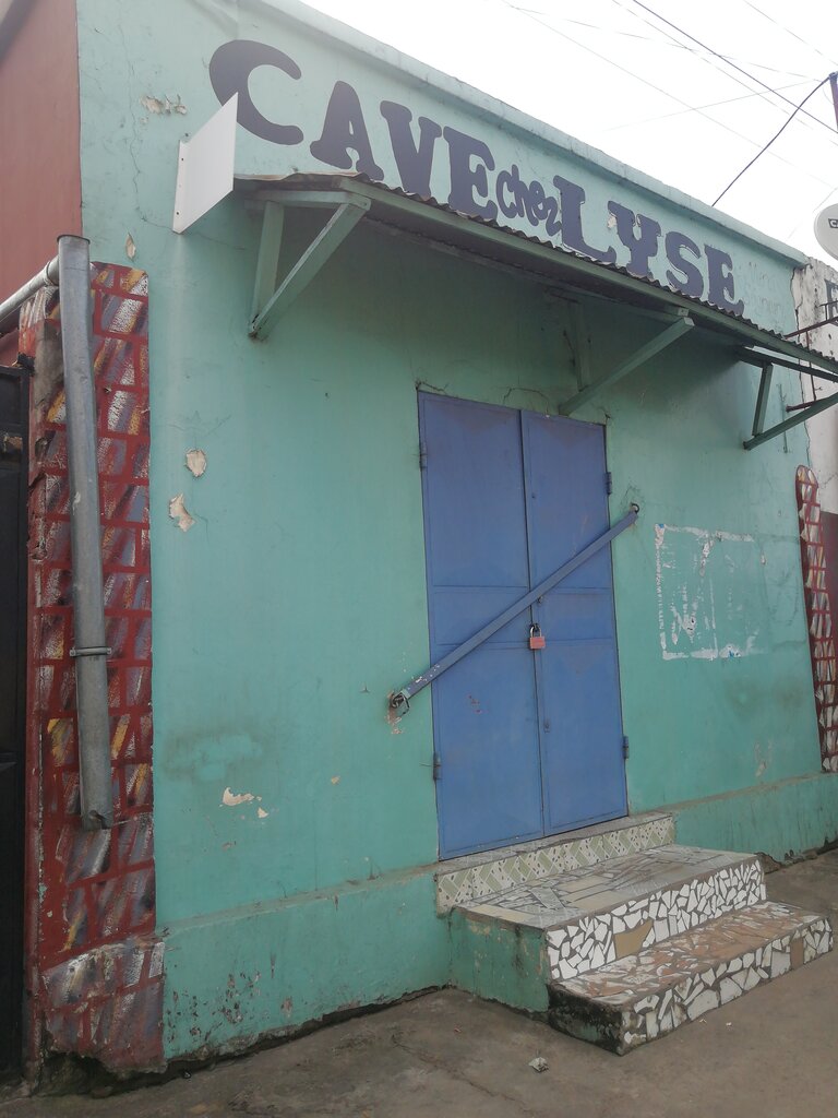 Bar Cave Chez Lyse, Brazzaville, foto
