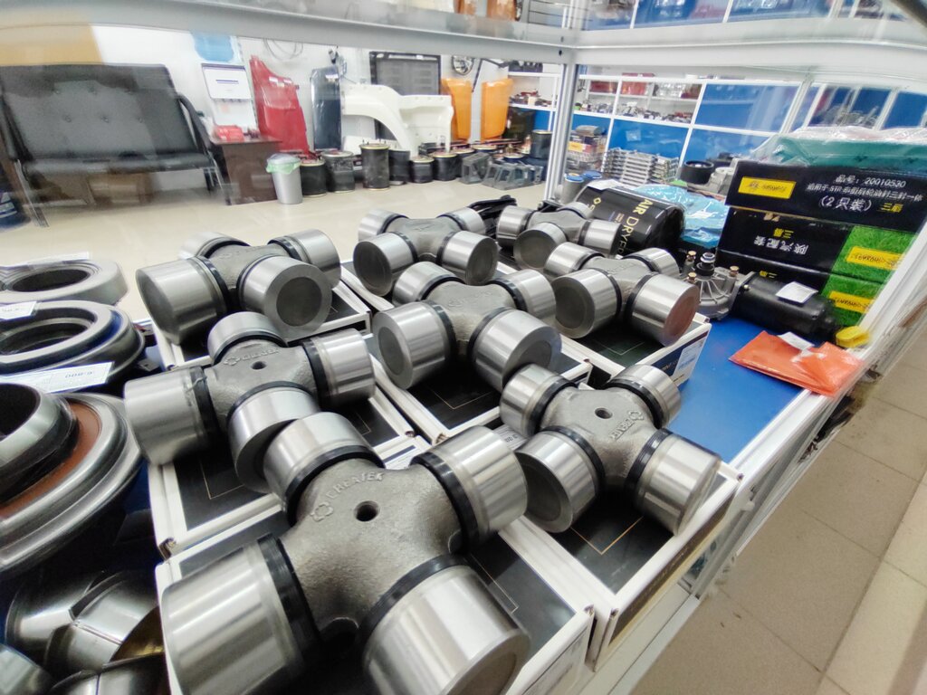 Otomobil yedek parçaları АБ Авто-групп, Novosibirsk, foto