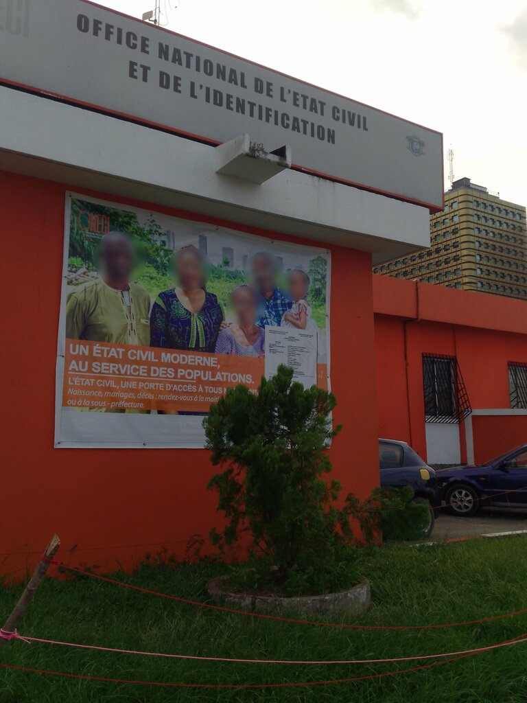 Devlet kurumları ve bakanlıklar National Office of Civil Status and Identification Oneci, Abican, foto