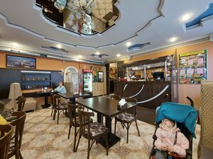 Dolina (Bolshoy Vasilyevskogo Ostrova Avenue No:82), kafe  Saint‑Petersburg'dan