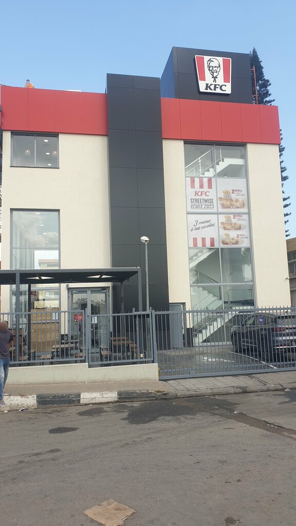 Fast food KFC, Loanda, foto