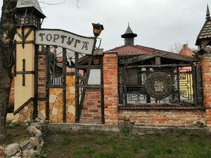 Taverna Tortuga (Kurortny pereulok No:1), kafe  Zelenogradsk'tan