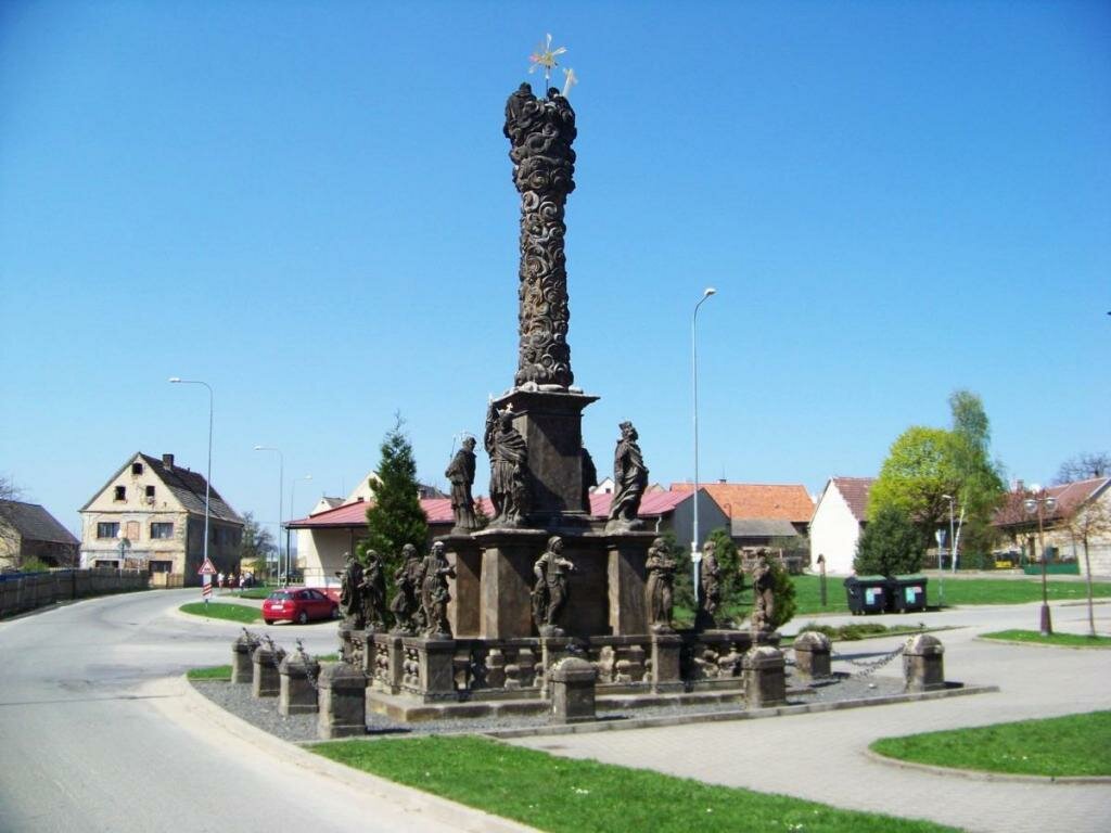 Devlet kurumları ve bakanlıklar Blíževedly - obecní úřad, Liberec Bölgesi, foto