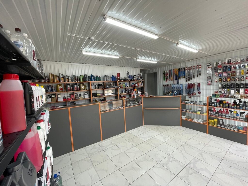 Otomobil yedek parçaları AutoWorld, Engels, foto