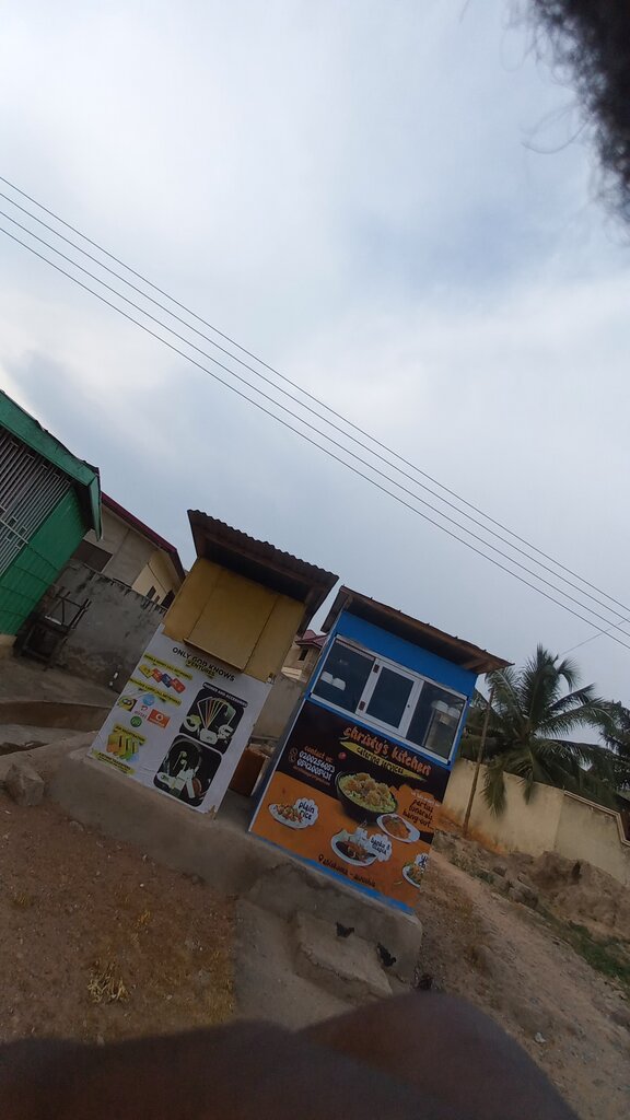 Market Only God Knows Ventures, Dünya, foto