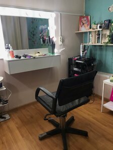 Hairdressing Salon (ulitsa Spartaka No:12, mikrorayon Moskvoretskiy, Voskresensk), kuaförler  Voskresensk'ten