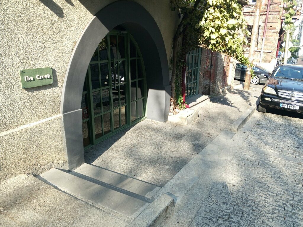 Bar The Creek, Tiflis, foto