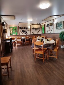 Proshly Vek (ulitsa Lazo No:1, rabochiy posyolok Listvyanka), kafe  İrkutskaya oblastından