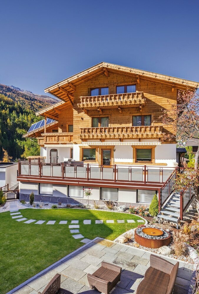 Otel Aliona Apart, Tirol, foto