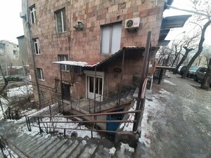 Lilit Khurshudyan (Charents Street No:42/32, Yerevan), güzellik salonu  Erivan'dan