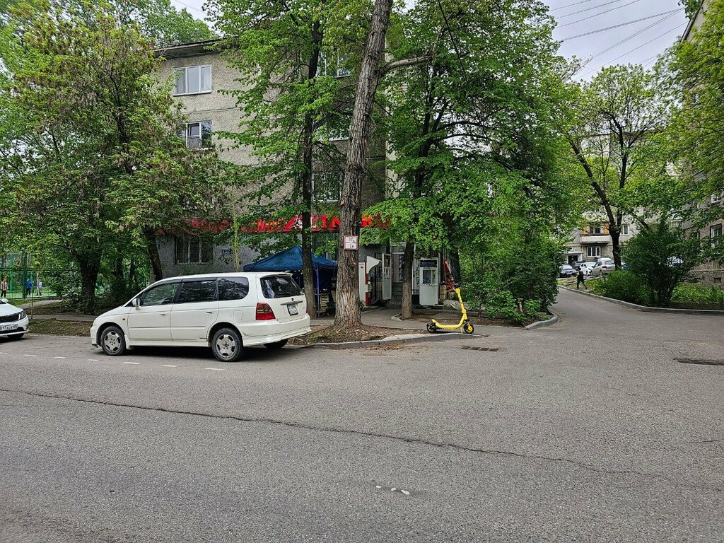 ATM'ler Kaspi Bank, Almatı, foto