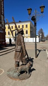 Фонарщик (Spasskaya Street No:9), park, sokak heykeli  Alabuğa'dan
