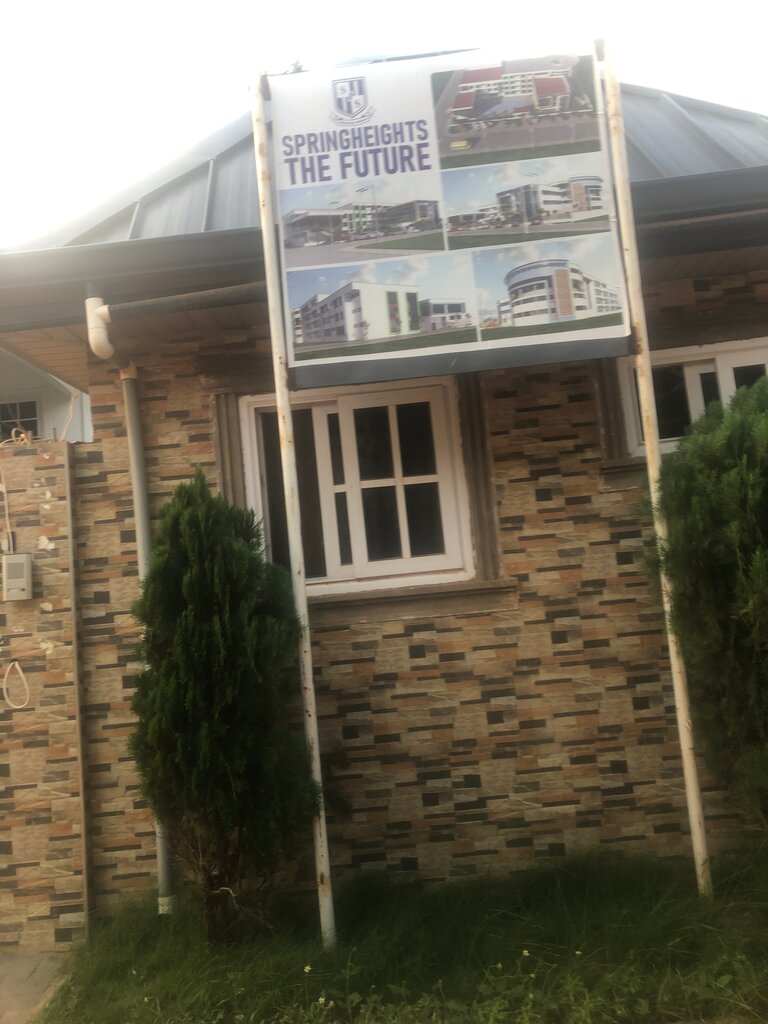 Ortaokul Springheight, Dünya, foto