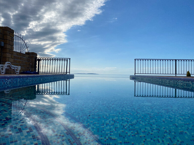 Resort oteller, tesisler Прозрачная Даль, Kırım Cumhuriyeti, foto