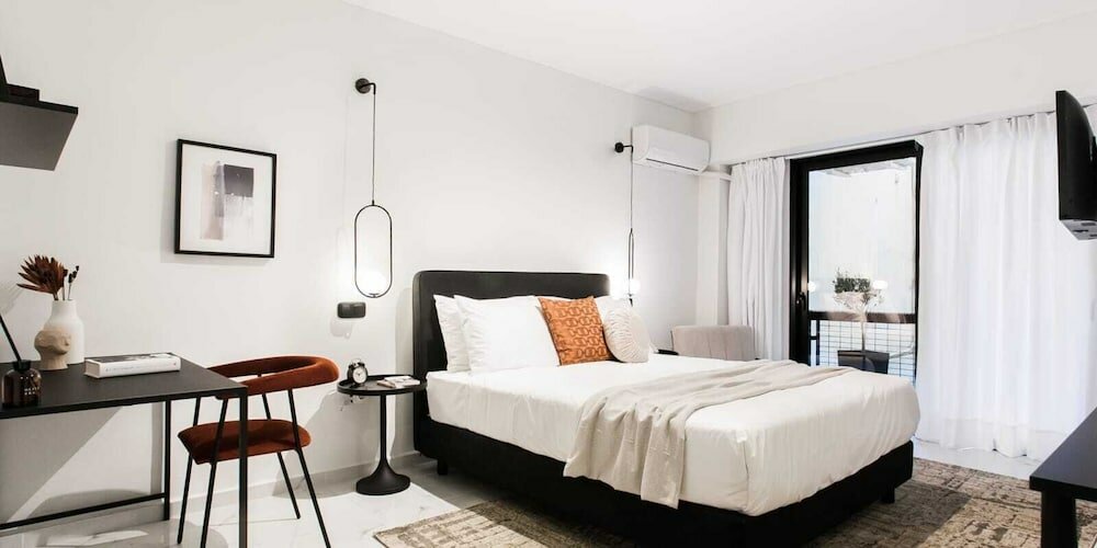 Otel Black & White Studio close to Lycabettus Hill by Upstreet, Atina, foto