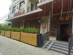 Mono restoran (Ruxulla Axundov Street No:43A), restoran  Bakü'den