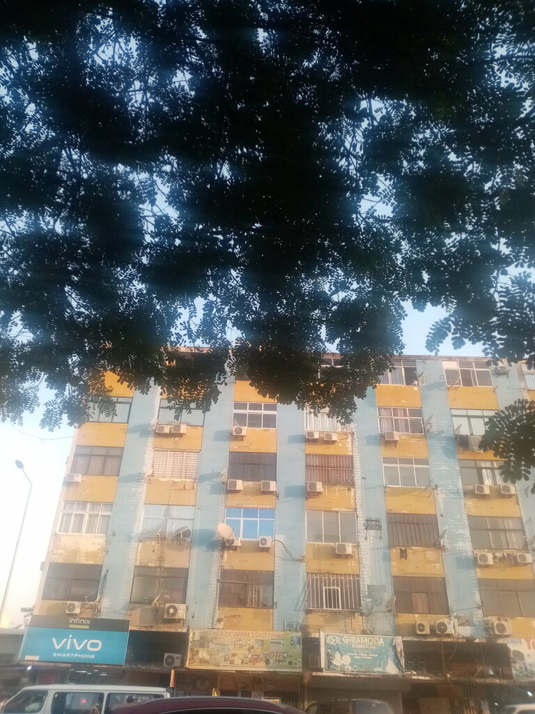 Matbaalar Casa De Impressão, Loanda, foto