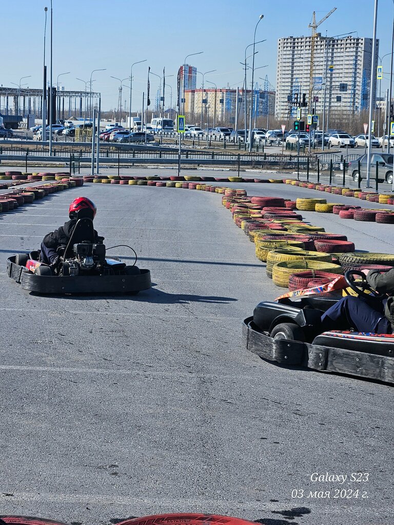 Karting X-Motors, Surgut, foto