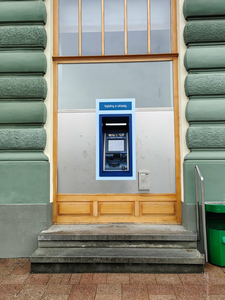 ATM'ler Česká spořitelna, Krnov, foto