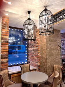 Brynza (Pushkinskaya Street No:1/77, Saint Petersburg), kafe  Saint‑Petersburg'dan