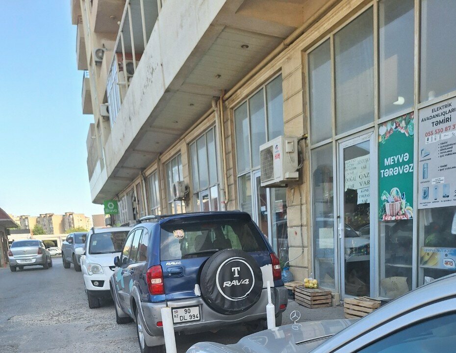 Manavlar Meyvə Tərəvəz, Bakü, foto