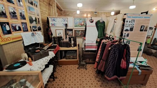 Müzeler ve sanat galerileri Школьный краеведческий музей, Tulskaya oblastı, foto