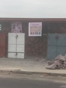 Salon de coiffure Prodigy (Brazzaville, Commune de Mfilou), berberler  Brazzaville'den