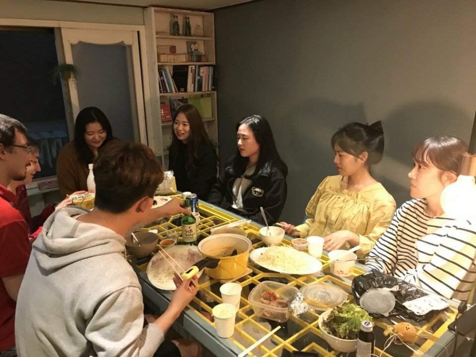 Otel Yellow Guesthouse, Chjechju, foto